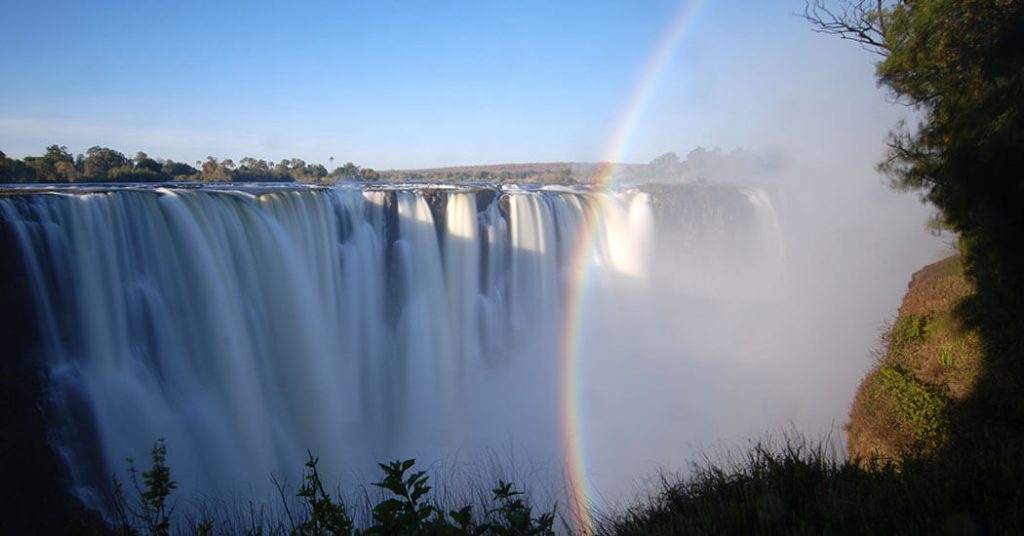 Cataratas Victoria al completo: cuándo, cómo y por qué viajar a Zimbabue