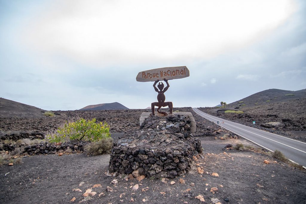 Guía práctica para visitar el Parque Nacional de Timanfaya: mapa y rutas
